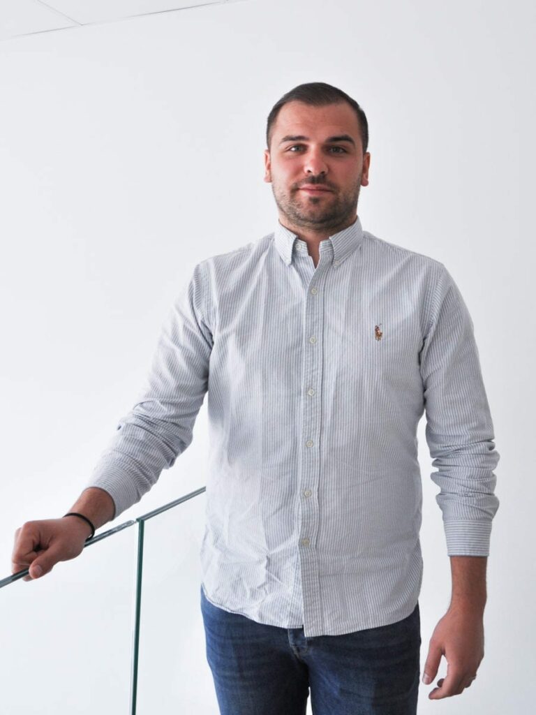 Kontakt - Prata med ett golvvärmeproffs för snabb offert